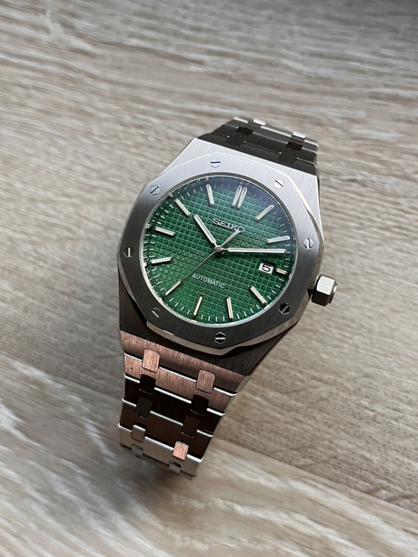 Seiko Mod - 41mm Royal Oak Automatic Green Dial – Uniq Watch Mods